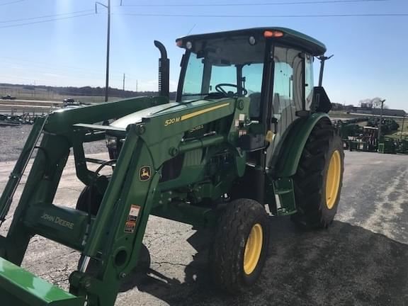 Tractor Zoom - 2021 John Deere 5065E