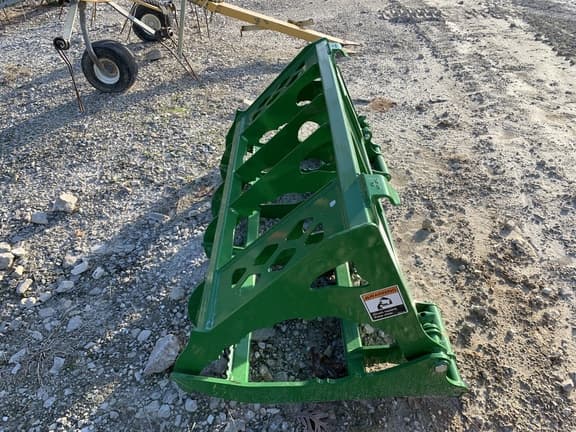 Tractor Zoom - 2022 Frontier MG20F