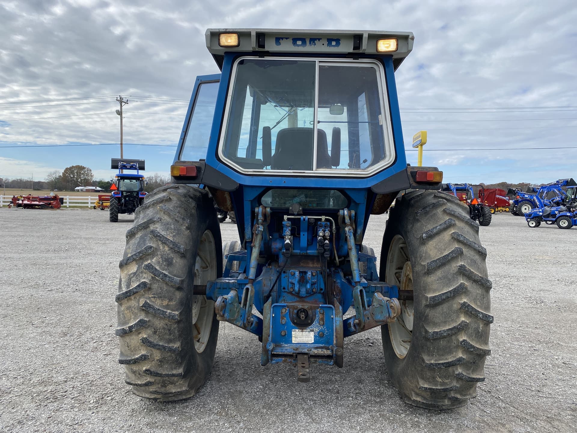 Tractor Zoom - Ford 8730