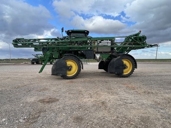 Tractor Zoom - 2019 John Deere R4030