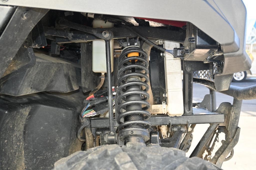 Tractor Zoom - 2021 Tracker SVX1000