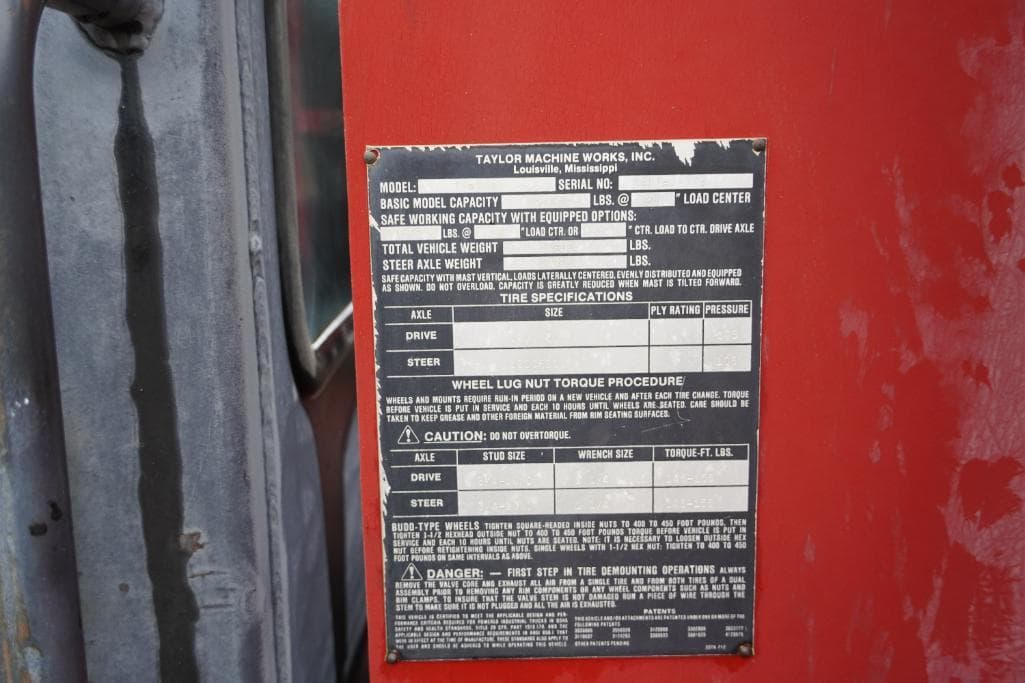 Tractor Zoom - Taylor TE-330M