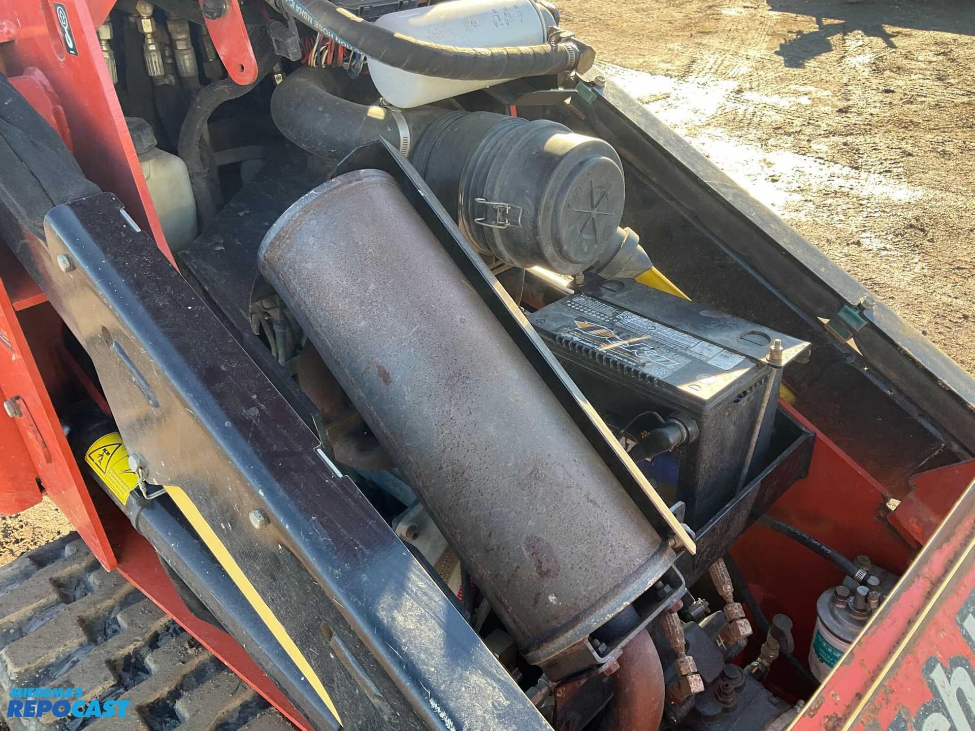 Tractor Zoom - 2019 Ditch Witch SK800