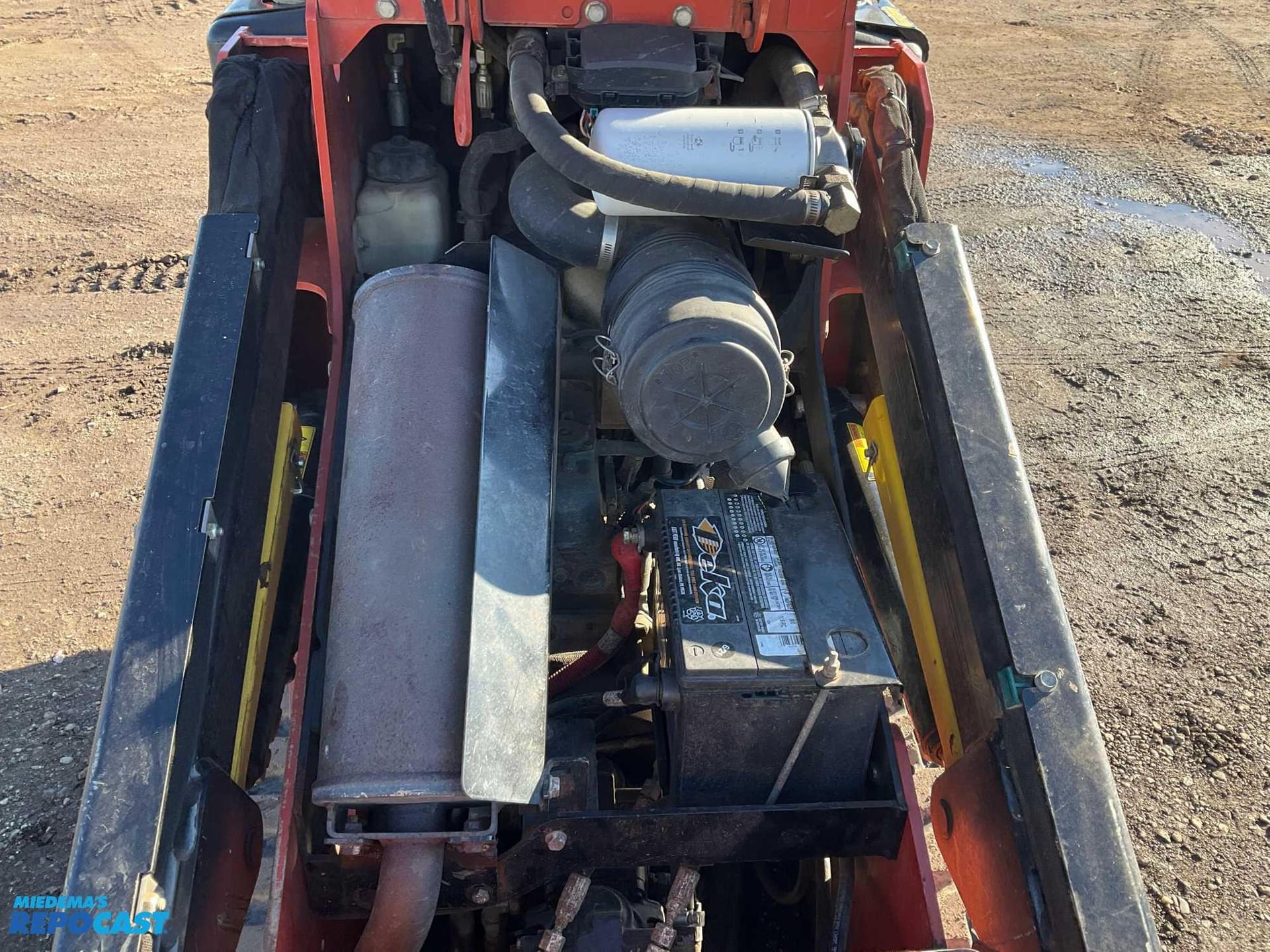 Tractor Zoom - 2019 Ditch Witch SK800