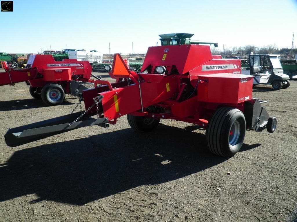 Tractor Zoom - Massey Ferguson 1840