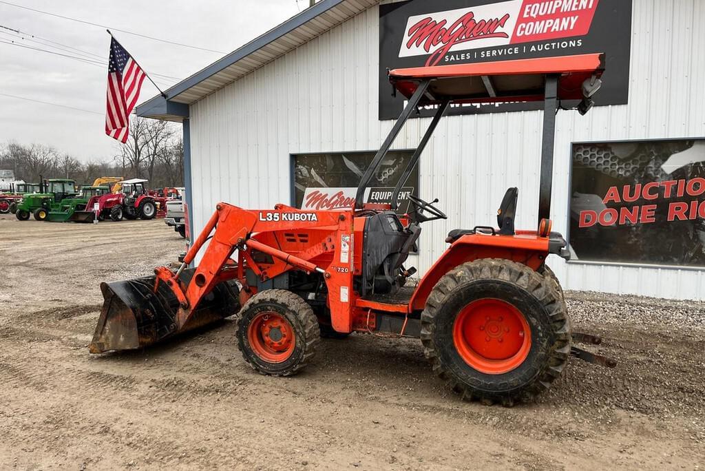 Tractor Zoom - Kubota L35