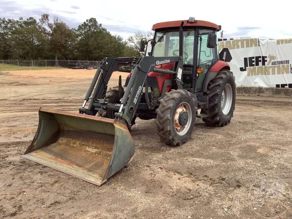 Tractor Zoom - 2005 Case IH JX85