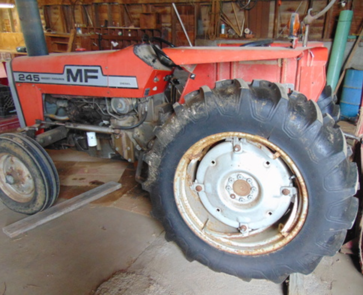 Tractor Zoom - Massey Ferguson 245