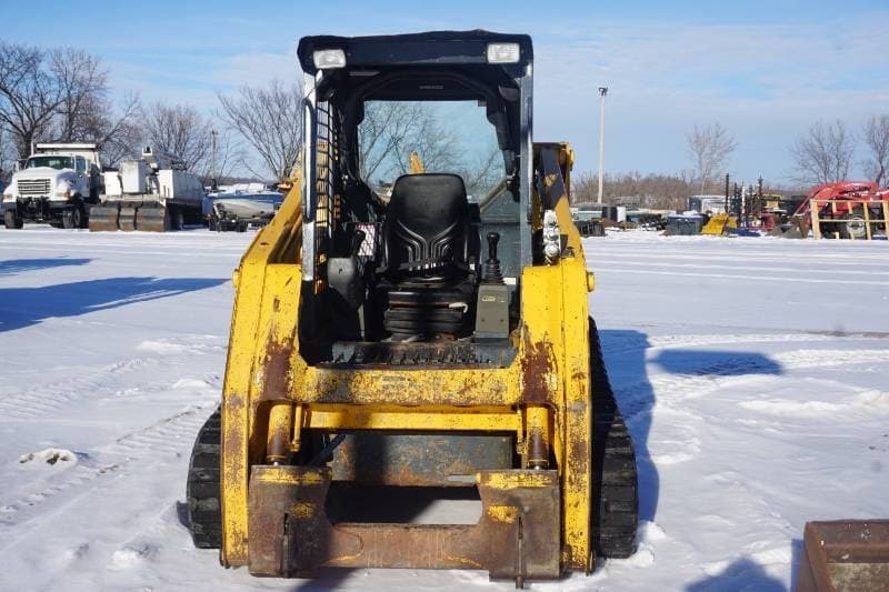 Tractor Zoom - 2007 Gehl CTL70