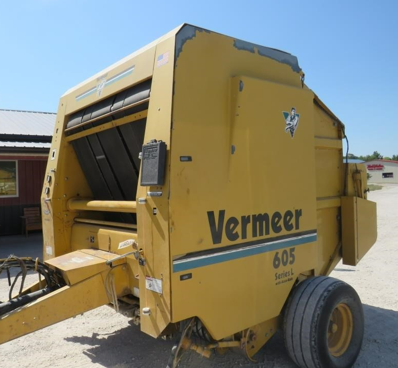 Tractor Zoom - Vermeer 605L