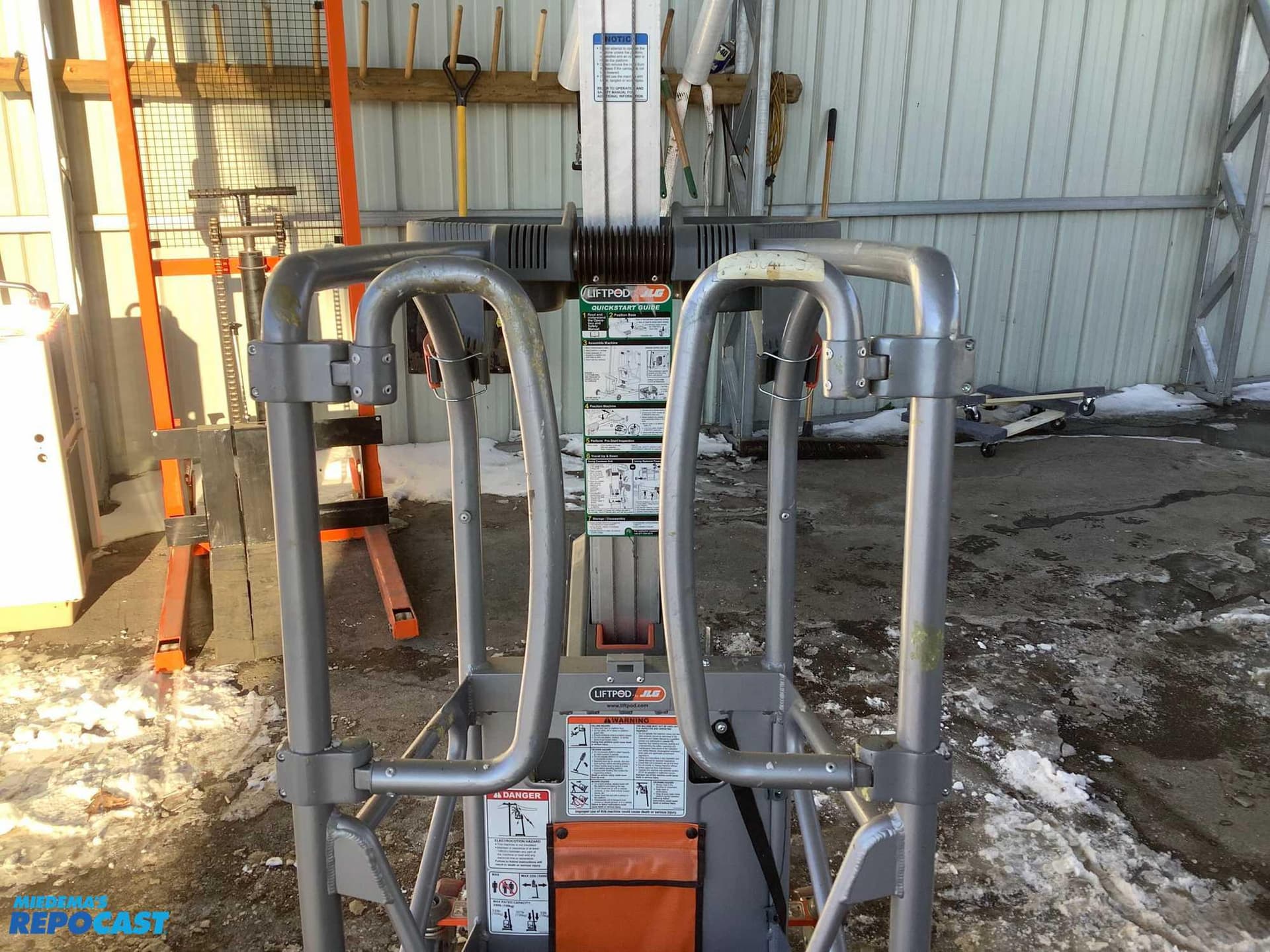 Tractor Zoom - JLG FS60