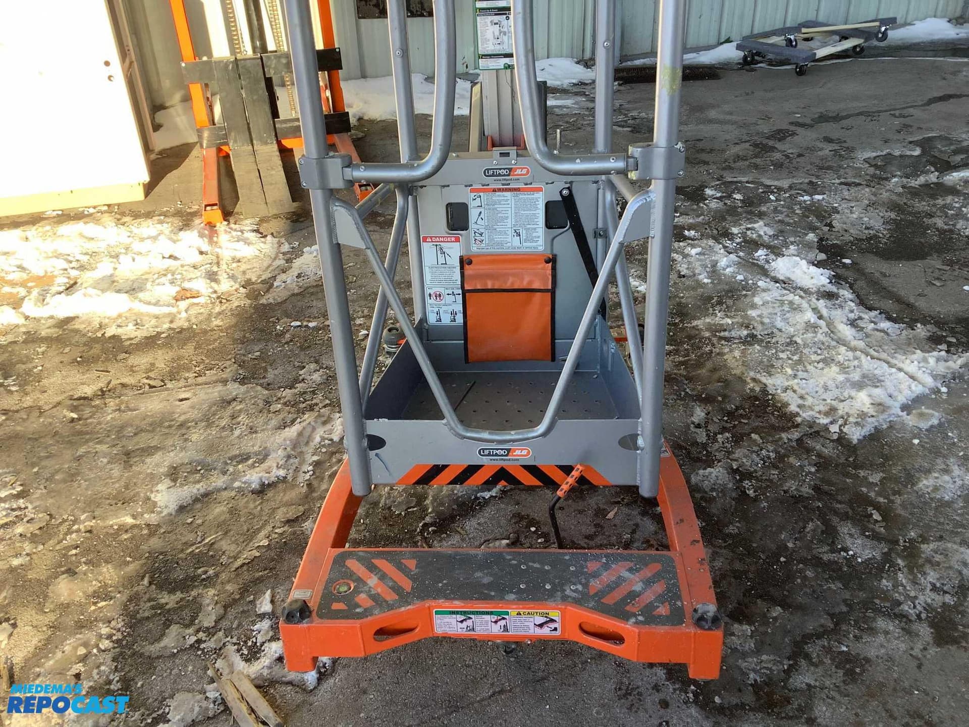 Tractor Zoom - JLG FS60
