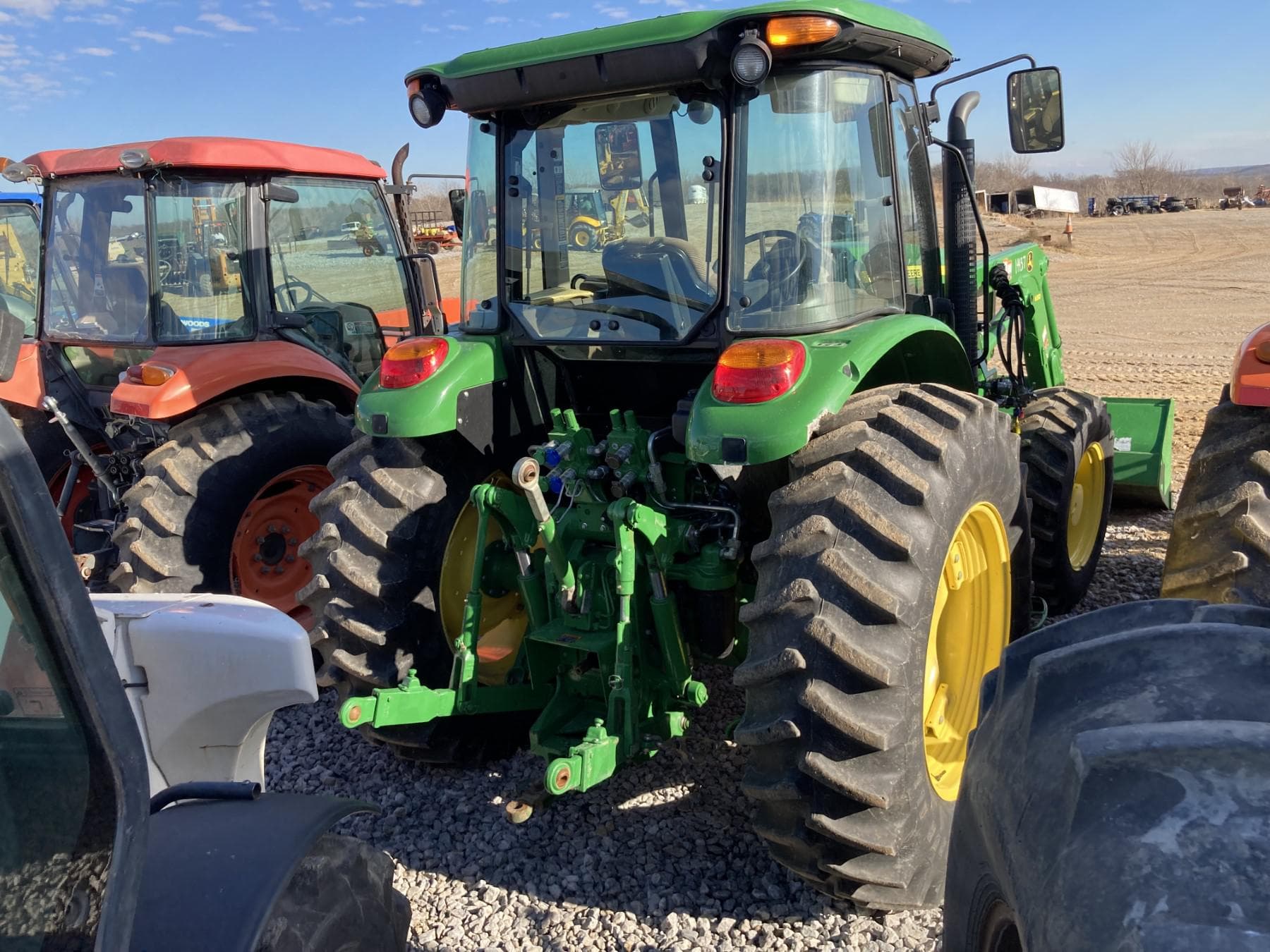 Tractor Zoom - John Deere 6105D