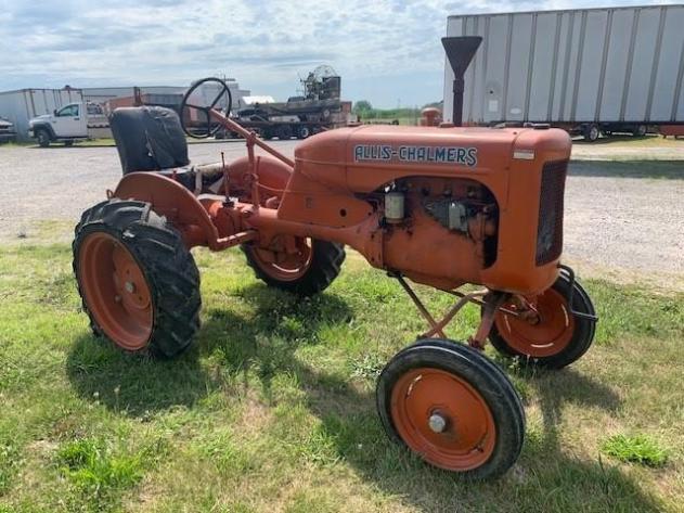 Tractor Zoom - Allis Chalmers B