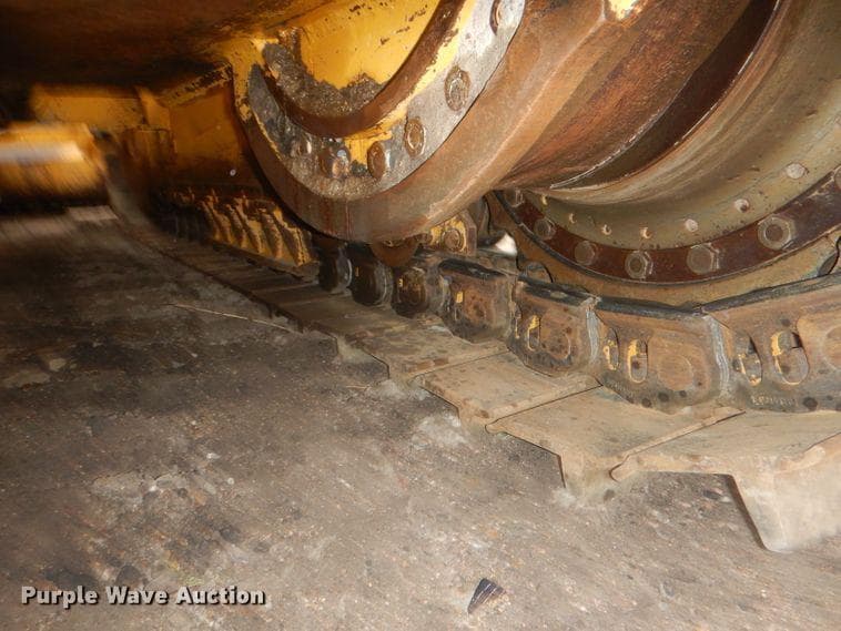 Tractor Zoom - 2009 John Deere 1050J