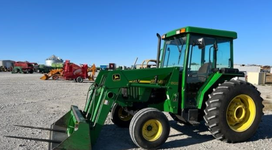 Tractor Zoom - John Deere 5310