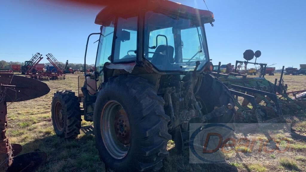 Tractor Zoom - Case IH JX1080U