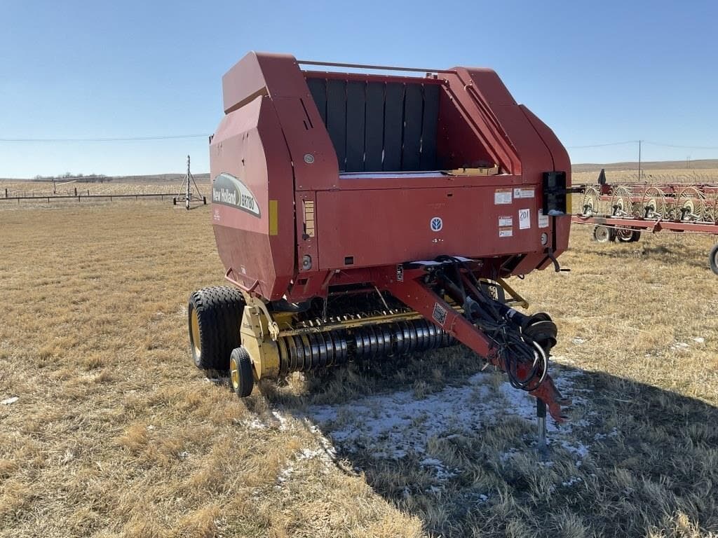 Tractor Zoom - New Holland BR780