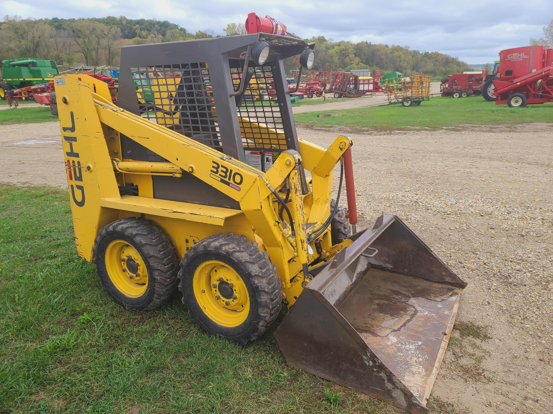 Tractor Zoom - Gehl 3310