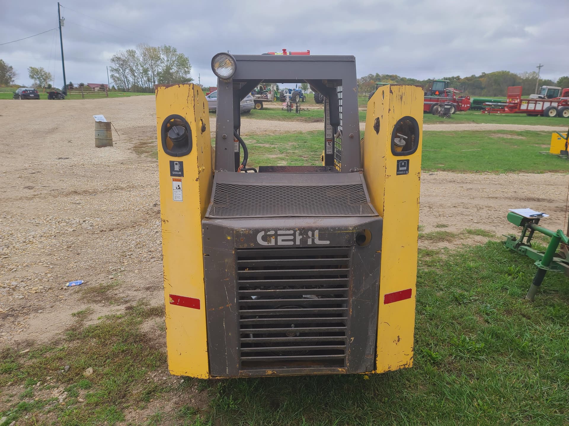 Tractor Zoom - Gehl 3310