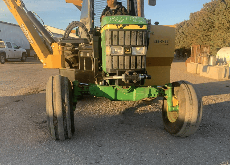 Tractor Zoom - John Deere 7210