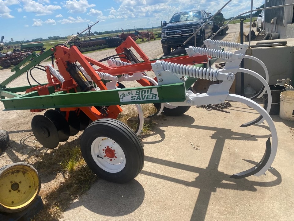 Tractor Zoom - Glencoe Soil Saver