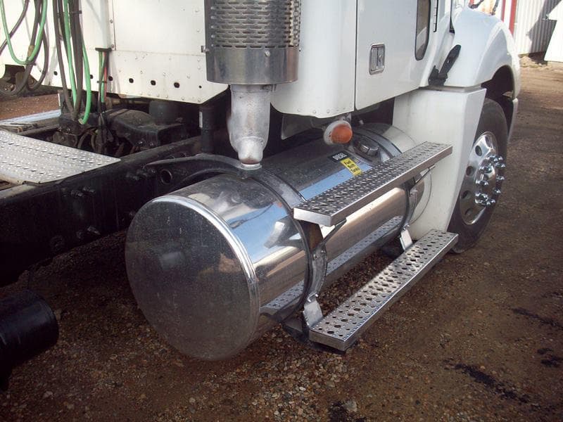 Tractor Zoom - 2007 Freightliner CL120