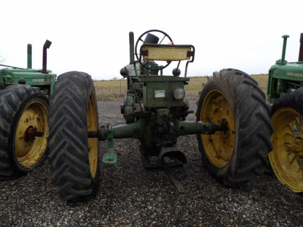 Tractor Zoom - John Deere G