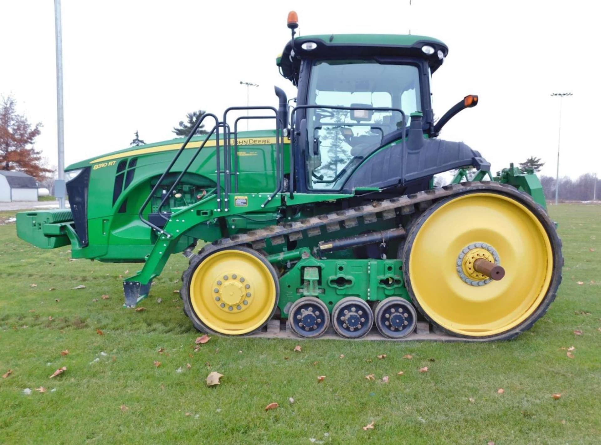 Tractor Zoom - 2012 John Deere 8310RT