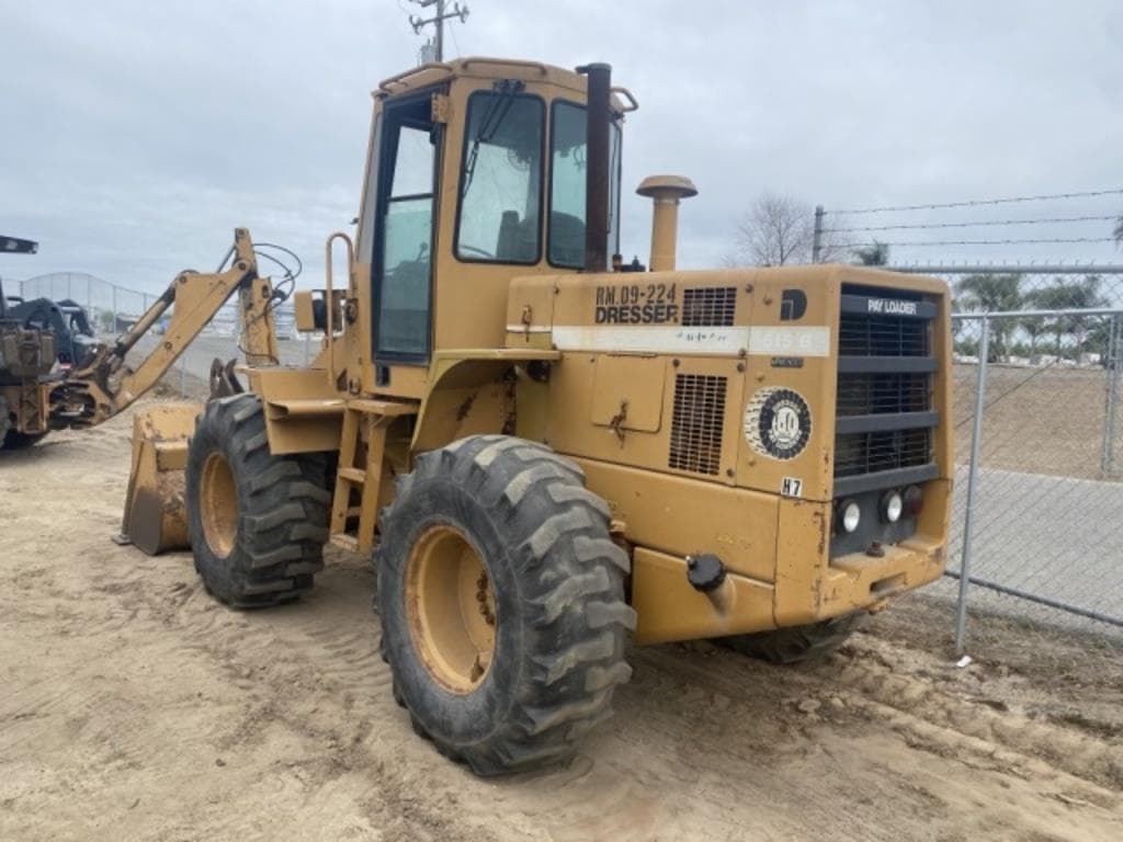 Tractor Zoom - Dresser 515B