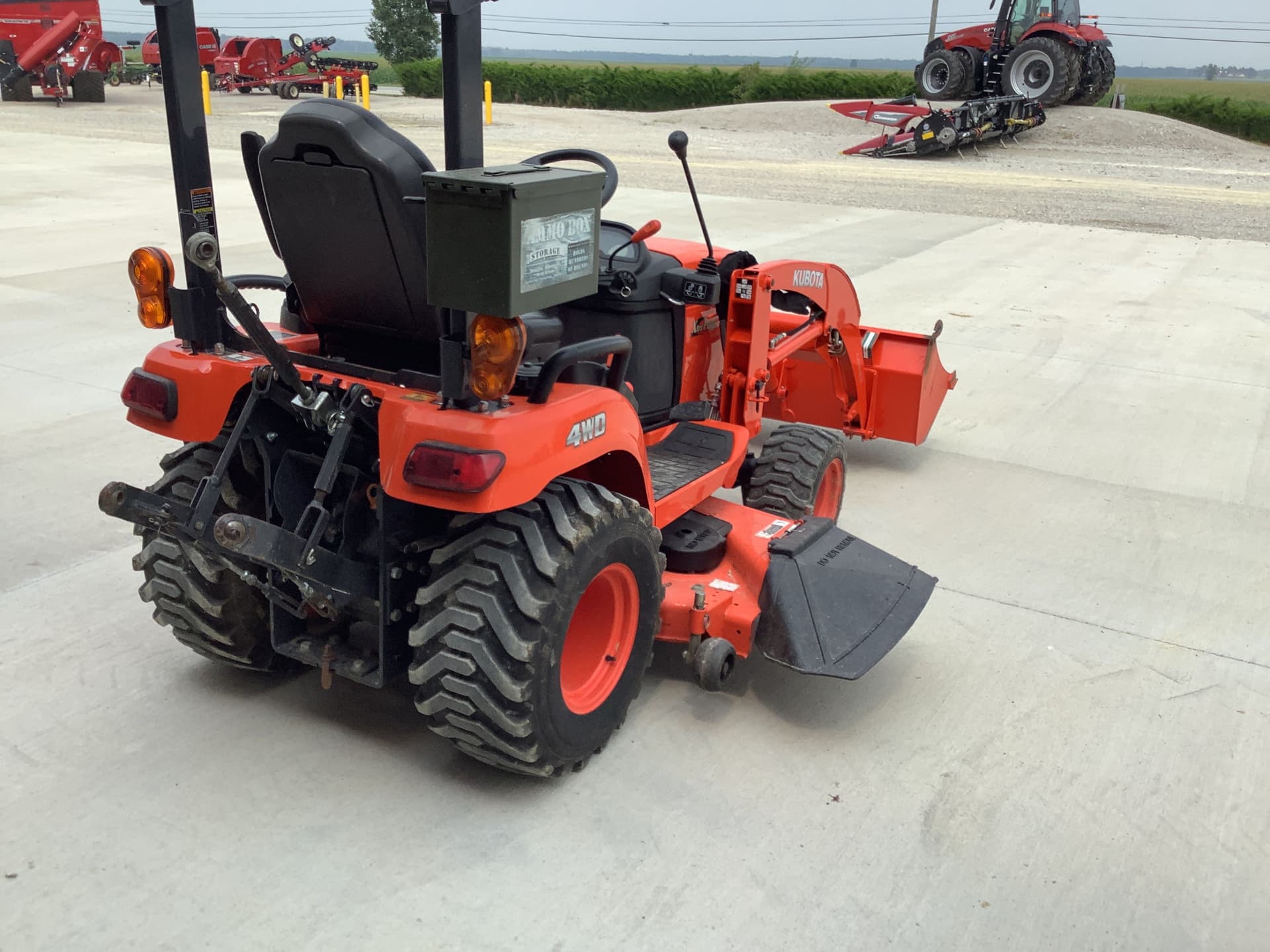 Tractor Zoom - 2017 Kubota BX2670