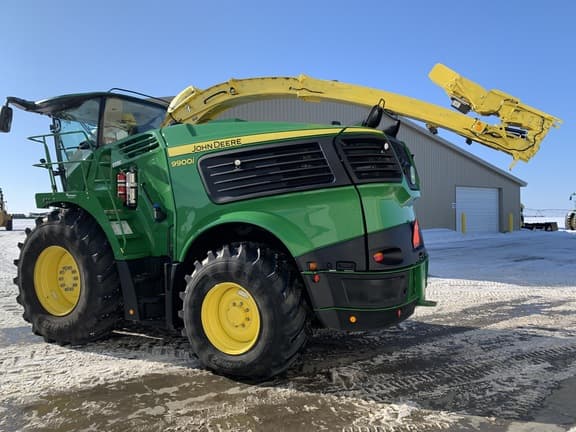 Tractor Zoom - 2021 John Deere 9900i