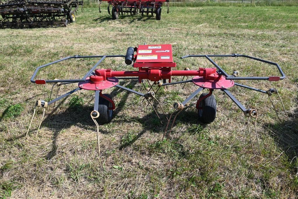 Tractor Zoom - Bush Hog HT210