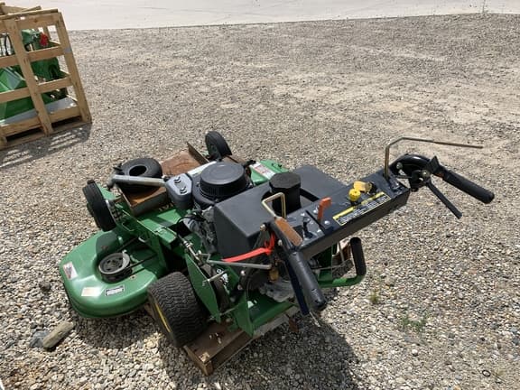 Tractor Zoom - 1996 John Deere GS45