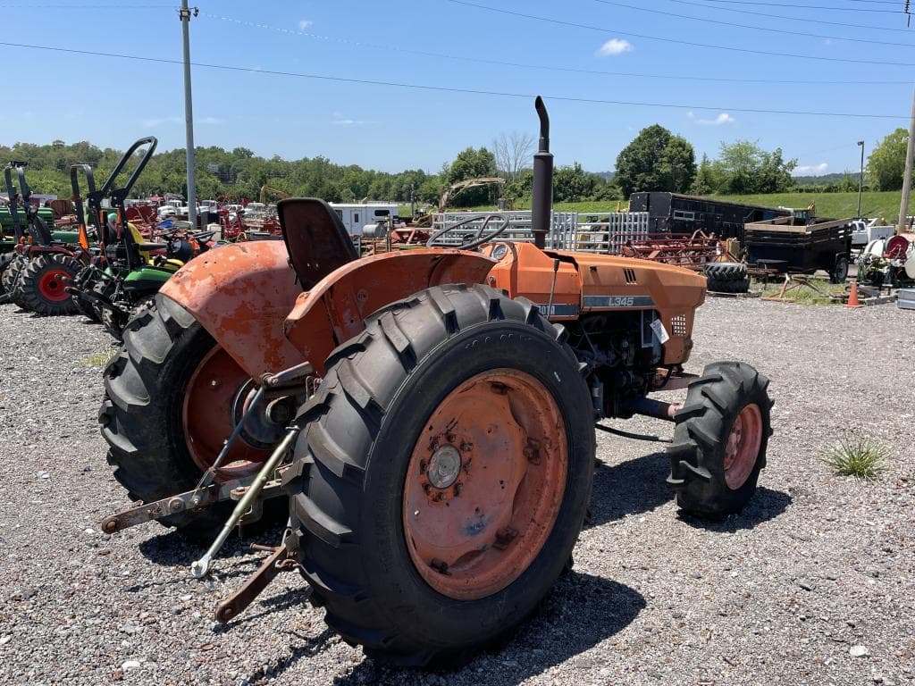Tractor Zoom - Kubota L345