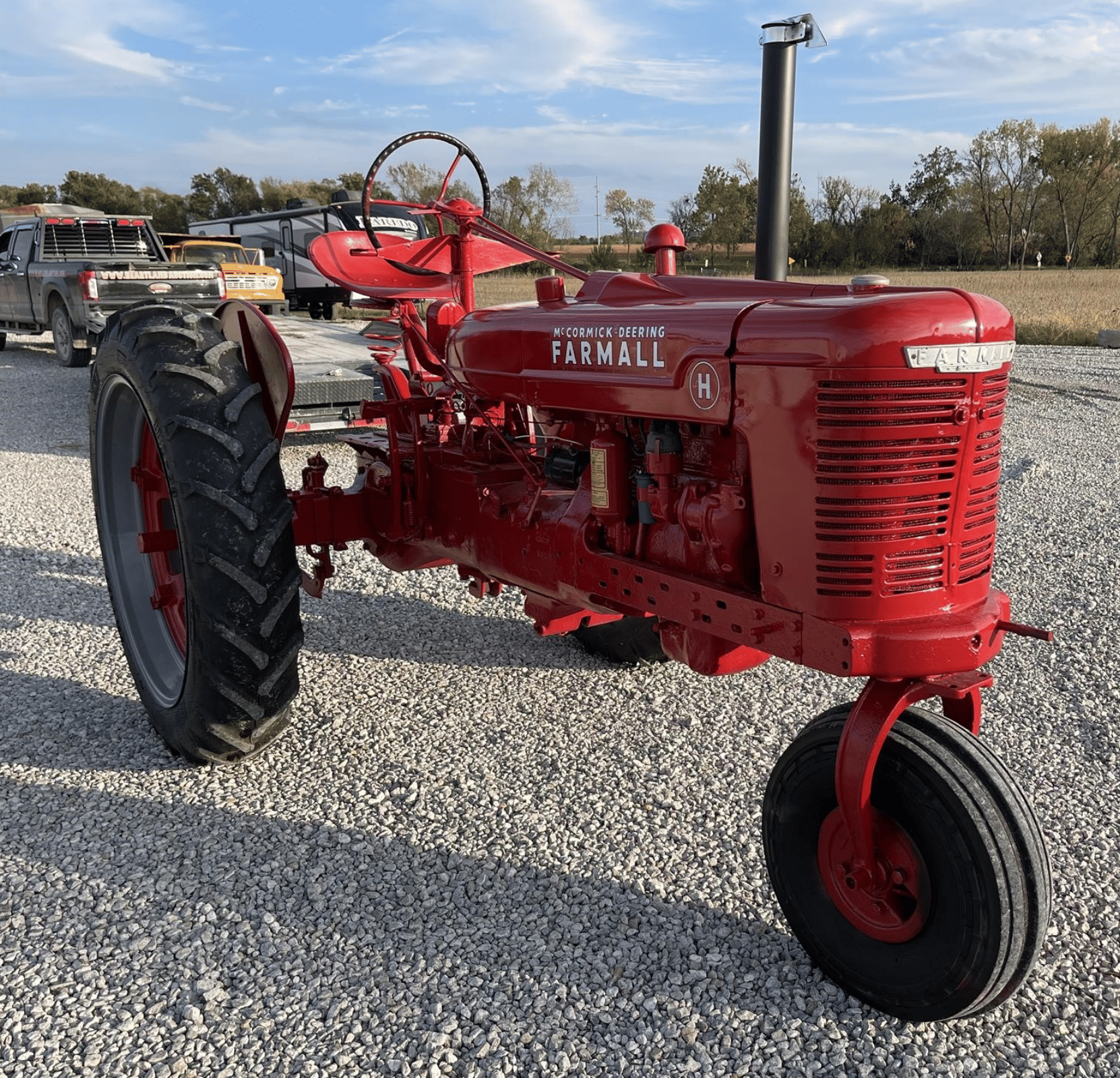 Tractor Zoom - 1939 Farmall H