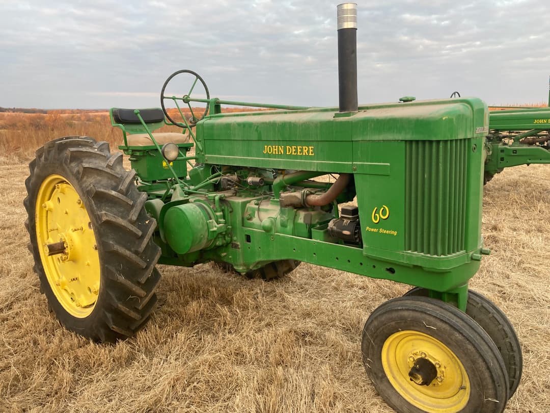 Tractor Zoom - John Deere 60