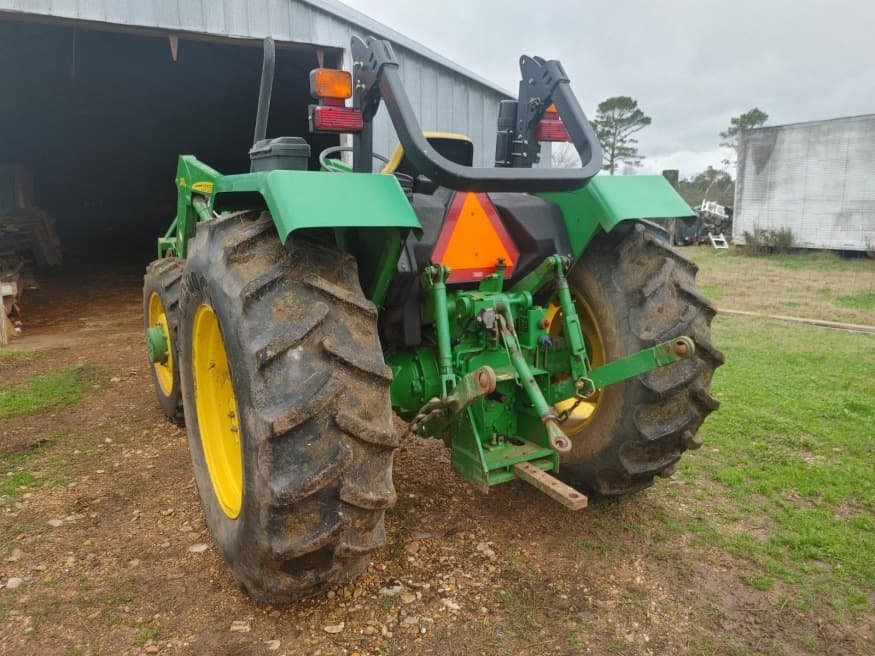 Tractor Zoom - John Deere 5203