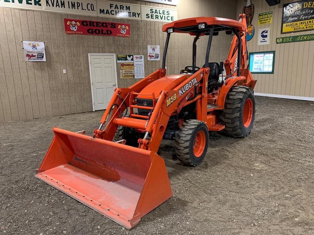 Tractor Zoom - 2012 Kubota M59