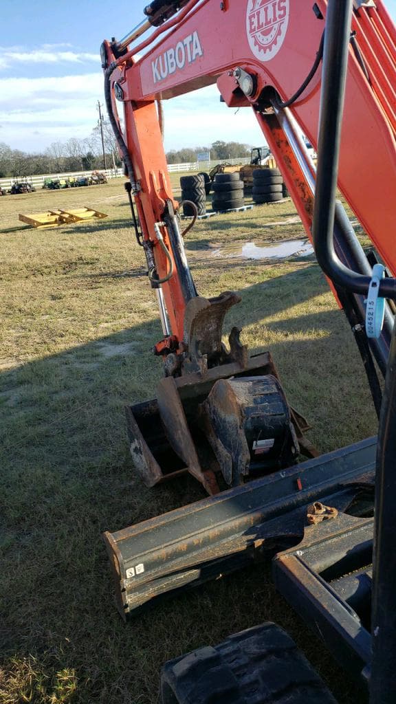 Tractor Zoom - Kubota KX040-4