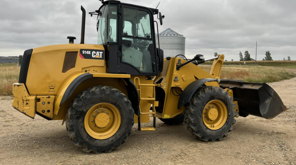 Tractor Zoom - 2015 Caterpillar 914K