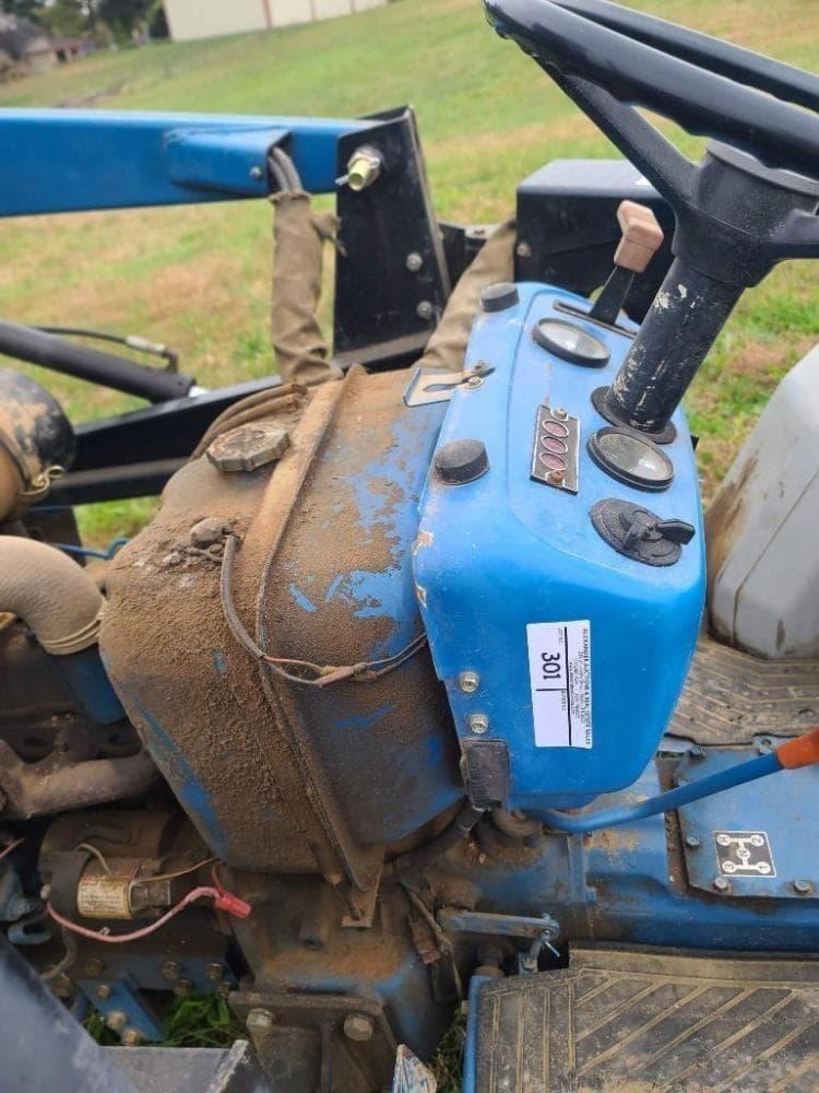 Tractor Zoom - Ford 1715