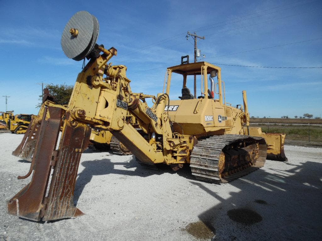Tractor Zoom - 1998 John Deere 850C