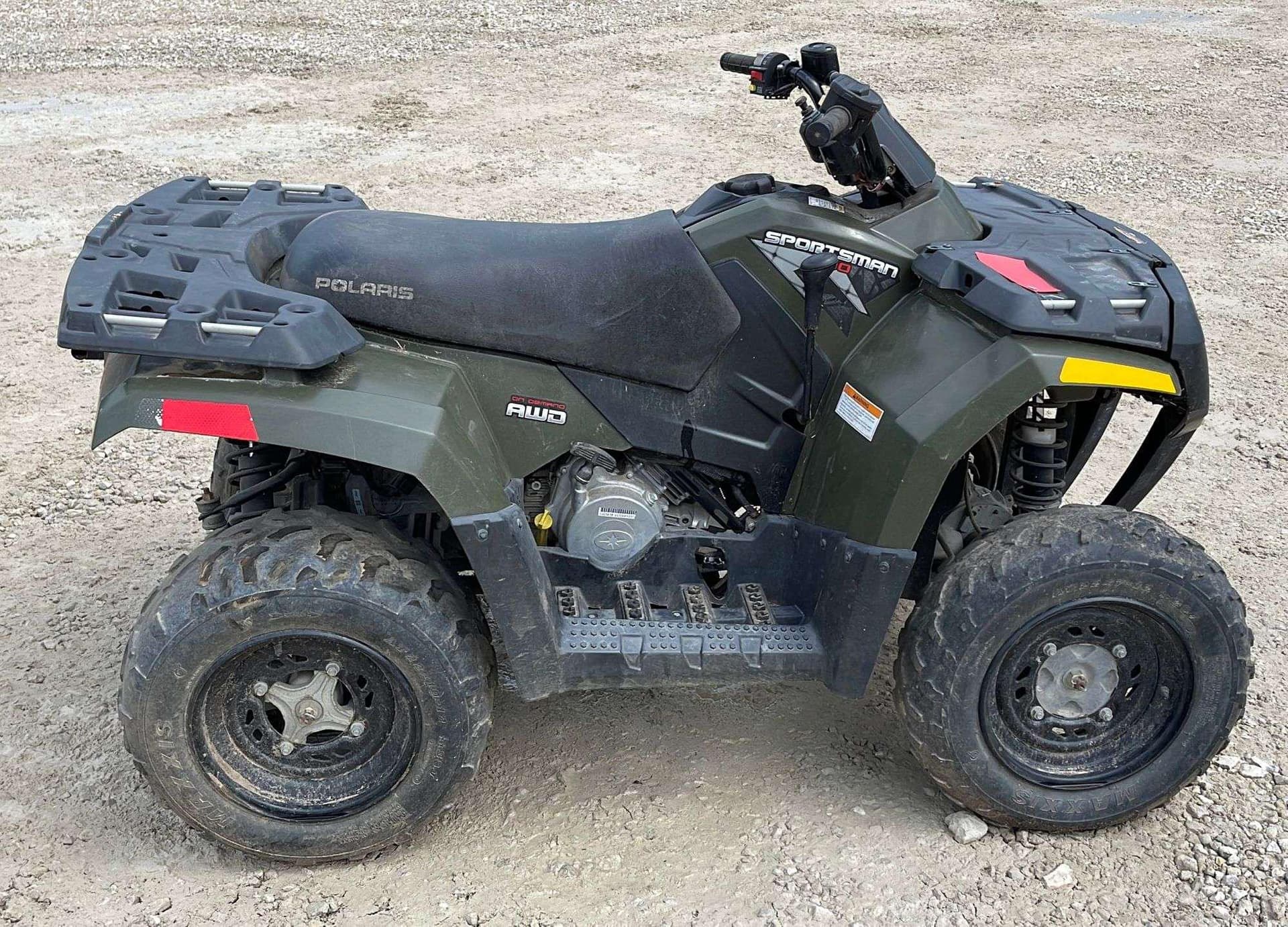 Tractor Zoom - 2009 Polaris Sportsman 300