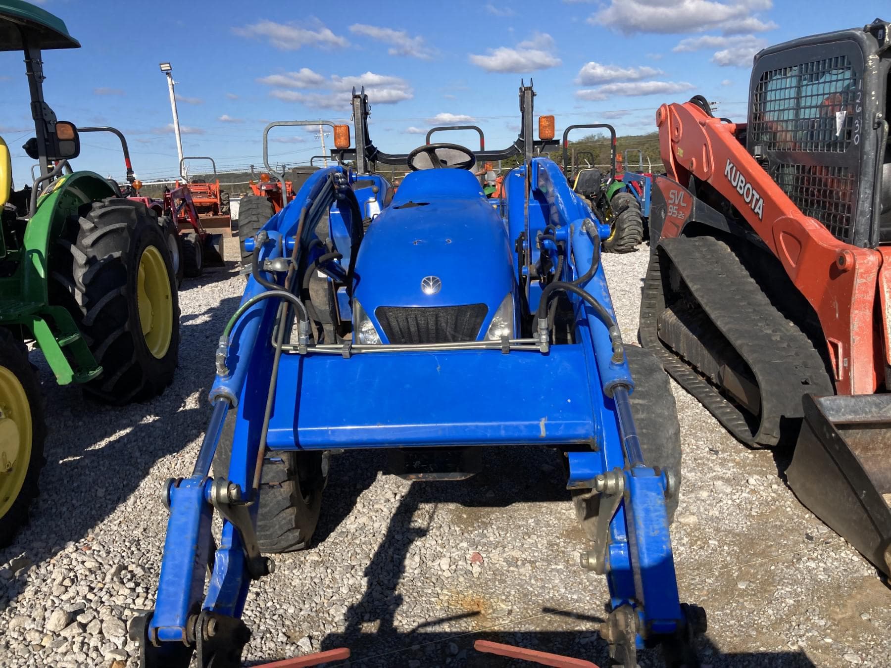 Tractor Zoom - New Holland TC55DA