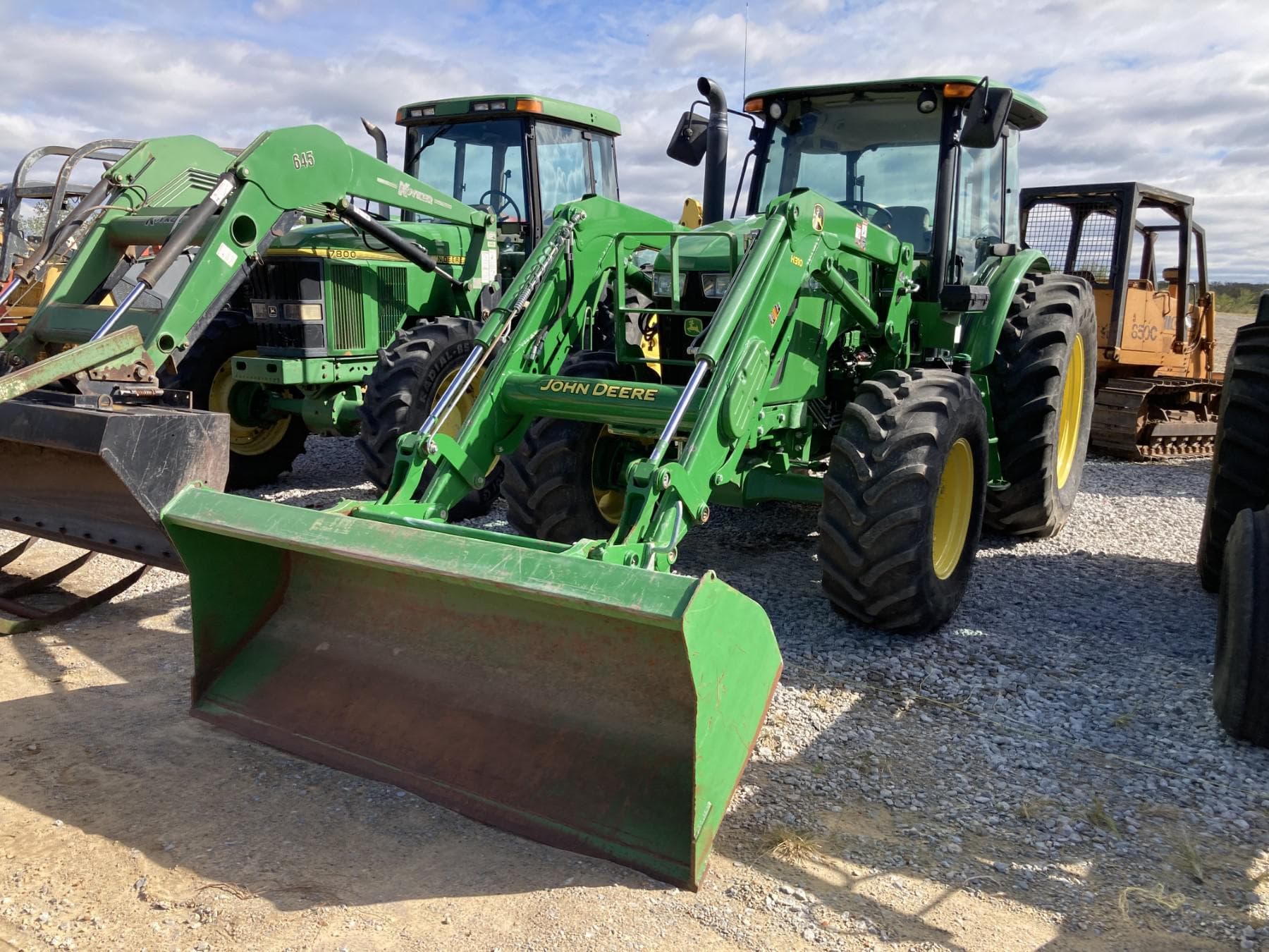 Tractor Zoom - John Deere 6135E