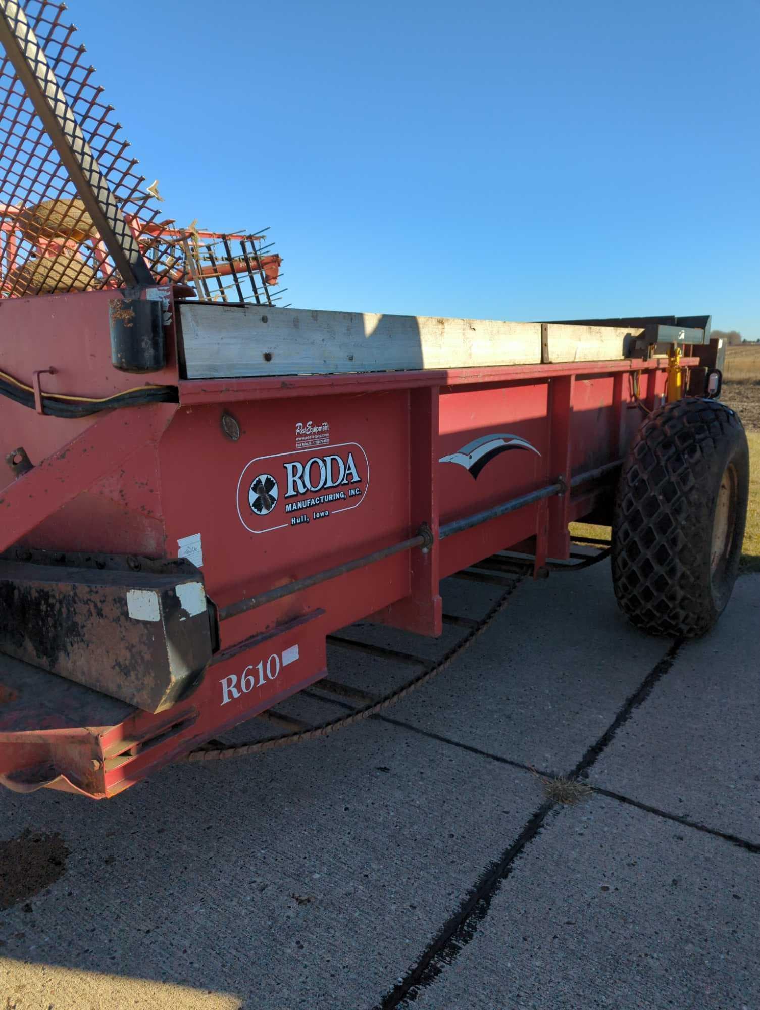 Tractor Zoom - Roda R610