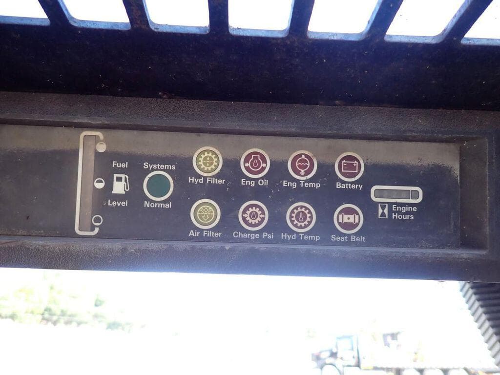 Tractor Zoom - Case 1845C