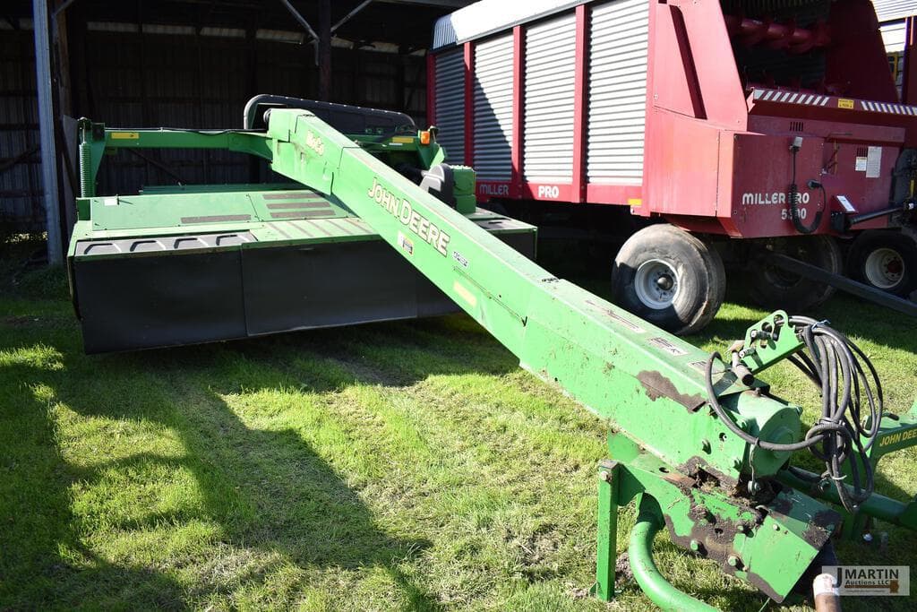 Tractor Zoom - John Deere 735