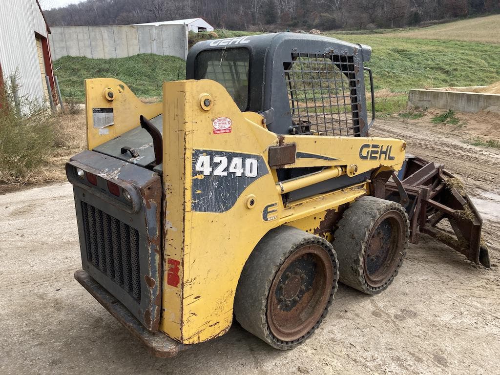 Tractor Zoom - Gehl 4240